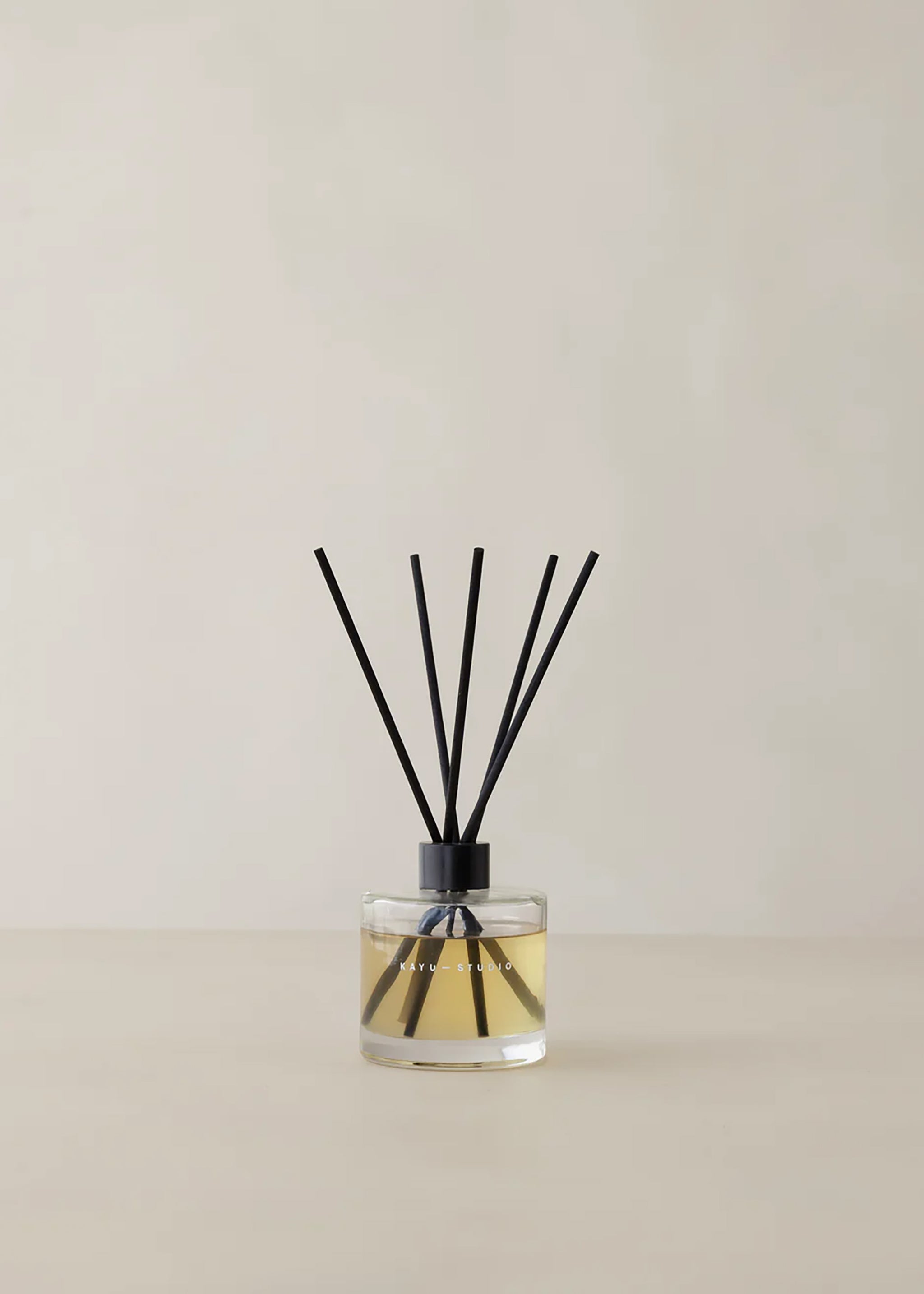 Kayu Signature Scent Reed Diffuser Sandalwood | Kayu Signature Scent ...