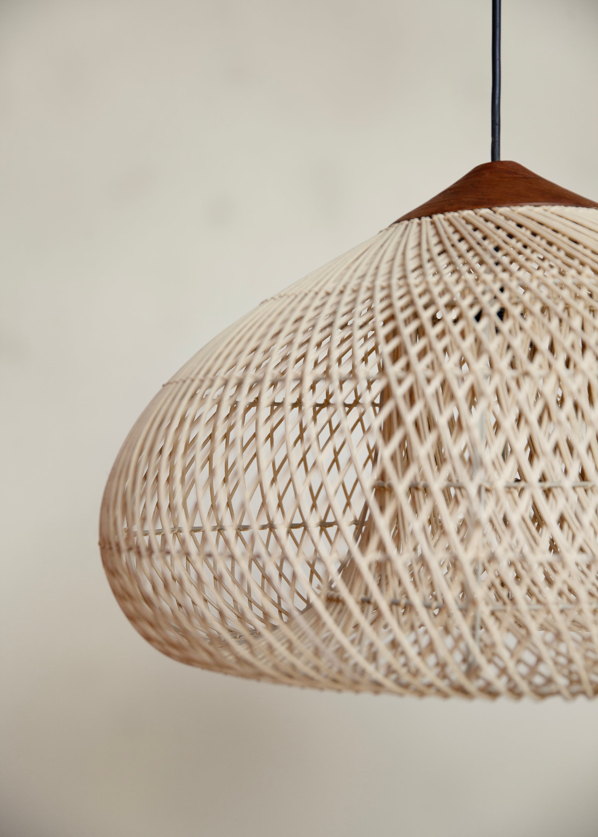 Enzo Pendant / Natural