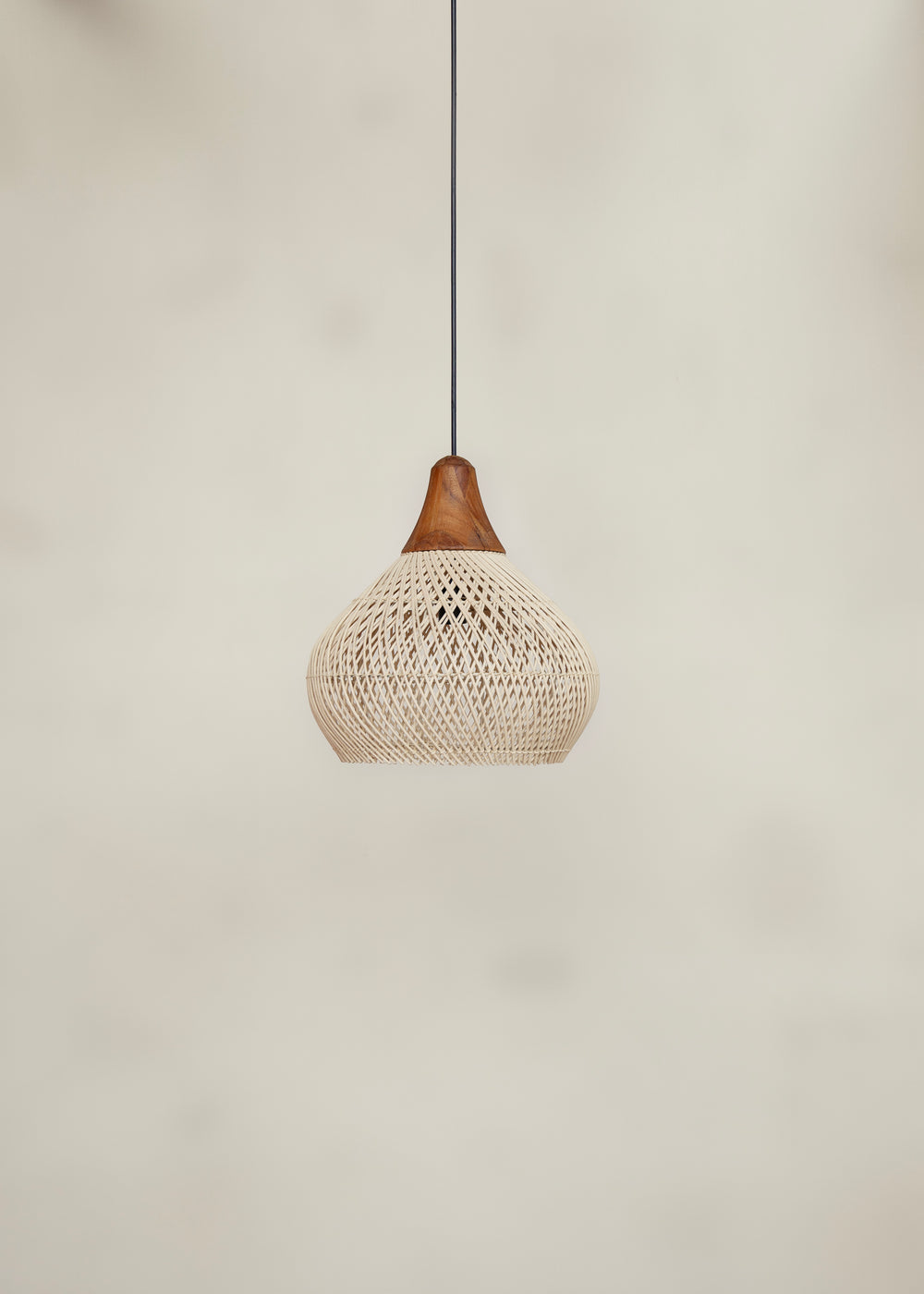 Vera Pendant | Handcrafted Lighting | Kayu Studio
