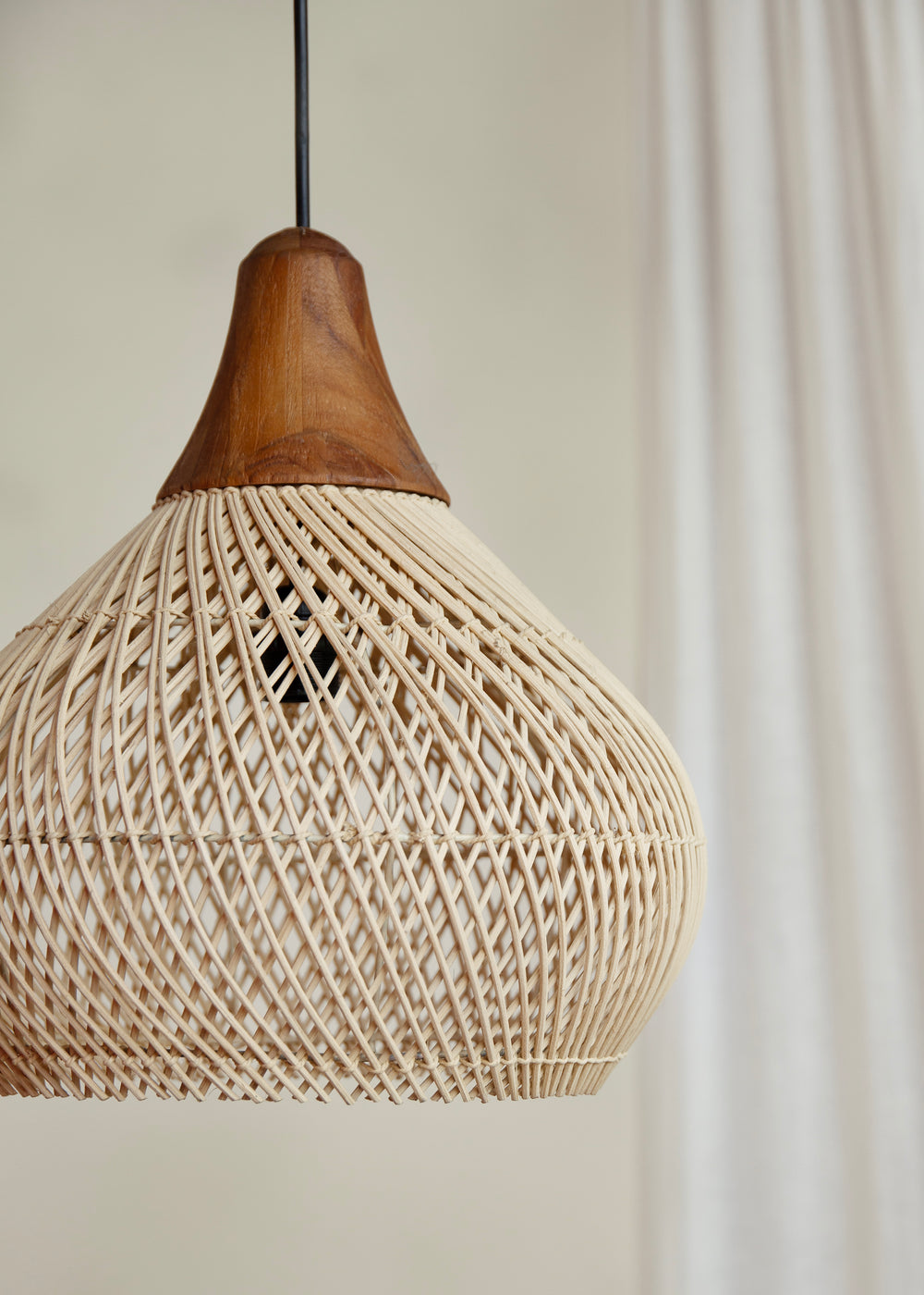 Vera Pendant | Handcrafted Lighting | Kayu Studio