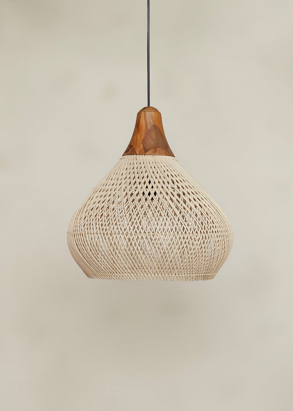 Vera Pendant | Handcrafted Lighting | Kayu Studio