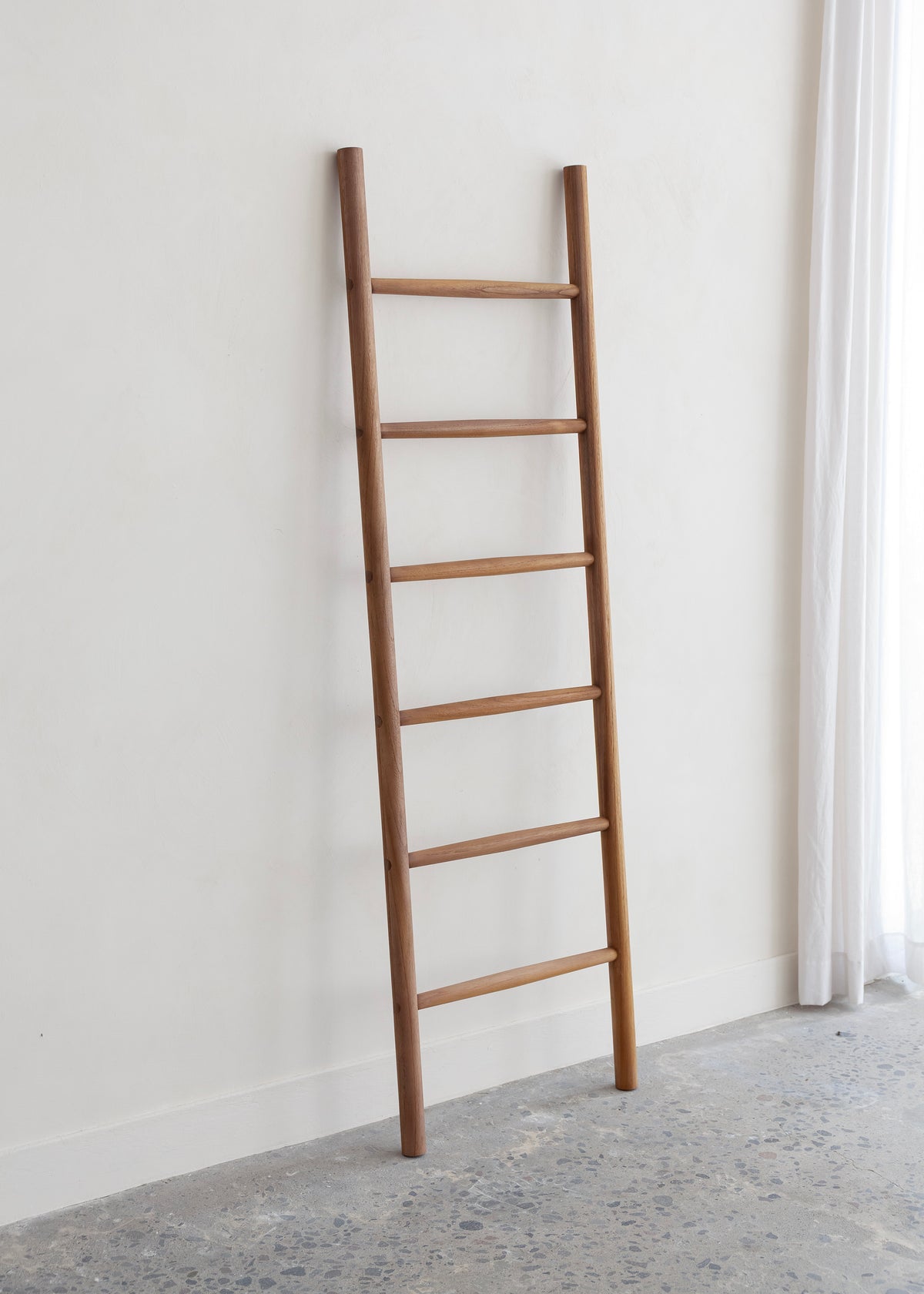 Nobu Towel Ladder in Dark Teak | Handcrafted Bathroom Furniture | Kayu ...