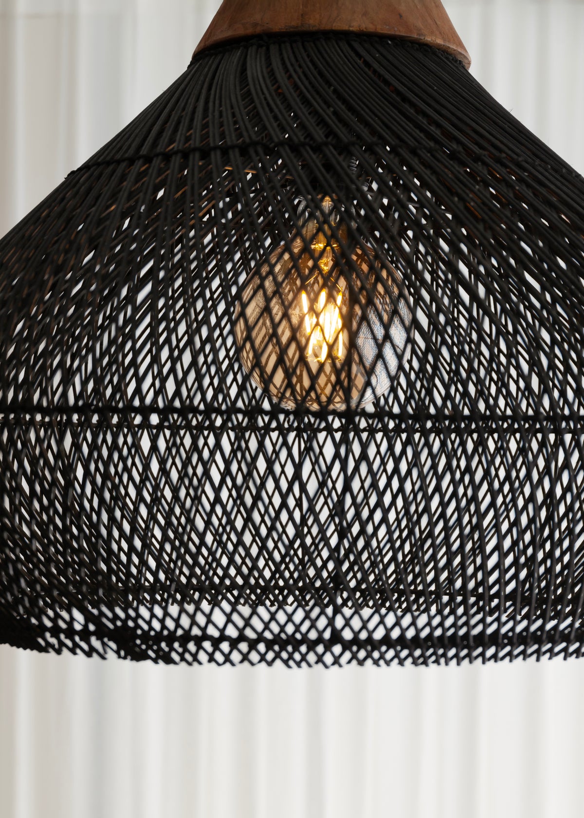 Vera Pendant | Handcrafted Lighting | Kayu Studio